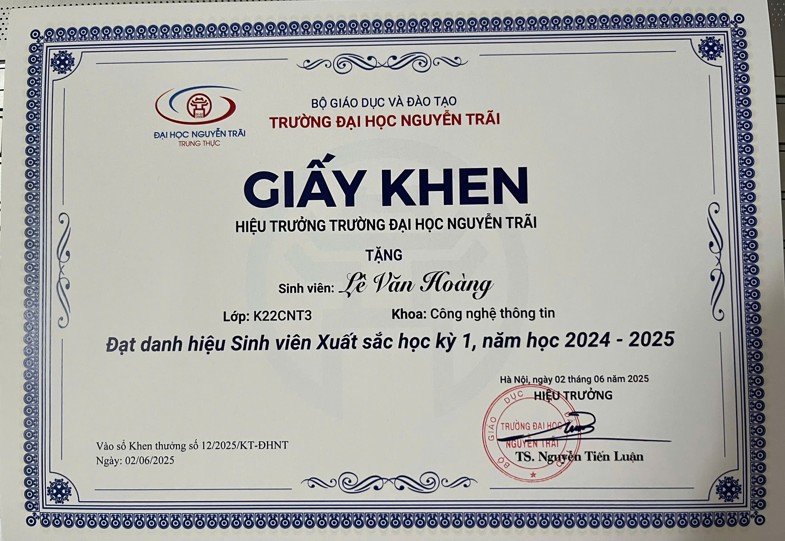 Le Van Hoang | Full Stack Developer